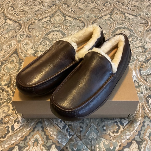 UGG | Shoes | New Ugg Ascot 5379 China Tea Leather Sleeper Mens Sz 8 ...